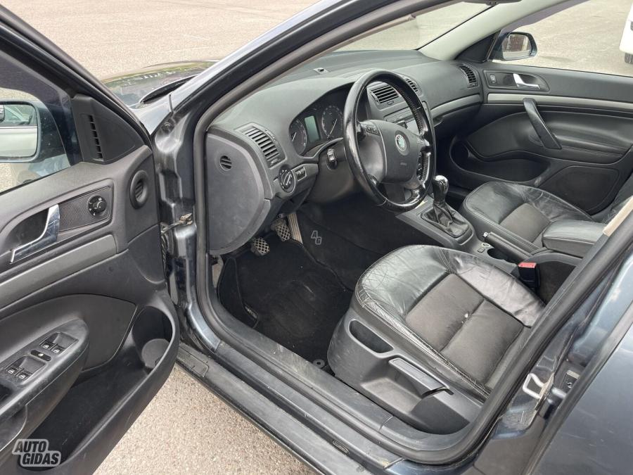 Grey Skoda Octavia 2007 in Vilnius, with an engine capacity of 2.00 L and mileage of 250 thousand km for 1700 €, photo 22 on AUTOMOTO.COM.LV