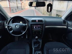 Grey Skoda Octavia 2007 in Cesis, with an engine capacity of 1.90 L and mileage of 0 thousand km for 2490 €, photo 14 on AUTOMOTO.COM.LV
