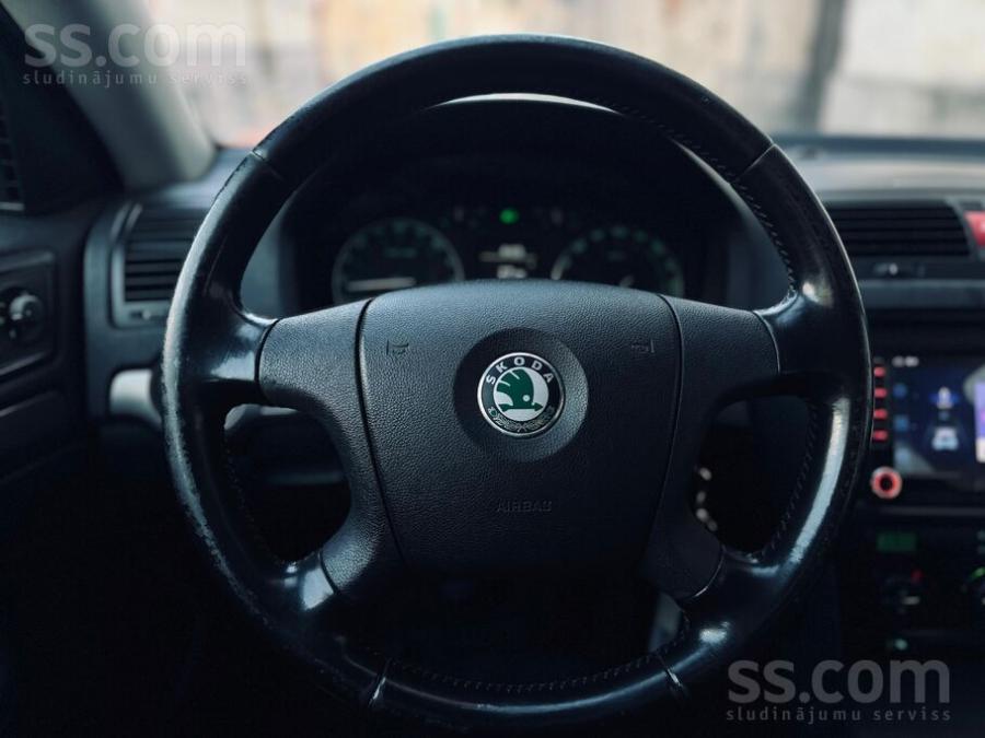 Grey Skoda Octavia 2007 in Cesis, with an engine capacity of 1.90 L and mileage of 0 thousand km for 2490 €, photo 23 on AUTOMOTO.COM.LV