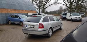 Pelēks Skoda Octavia 2007 Valmiera, ar dzinēja tilpumu 1.90 L un nobraukumu 345 tūkst. km par 1300 €, foto 4 vietnē AUTOMOTO.COM.LV