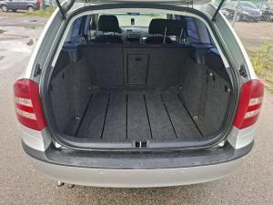 Grey Skoda Octavia 2007 in Prienai, with an engine capacity of 1.90 L and mileage of 253 thousand km for 2200 €, photo 6 on AUTOMOTO.COM.LV