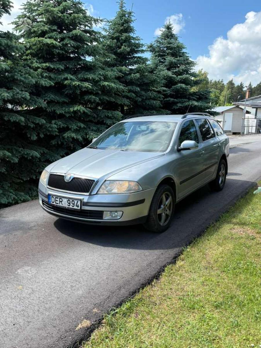 Pelēks Skoda Octavia 2007 Utena, ar dzinēja tilpumu 1.90 L un nobraukumu 285 tūkst. km par 2999 €, foto 4 vietnē AUTOMOTO.COM.LV