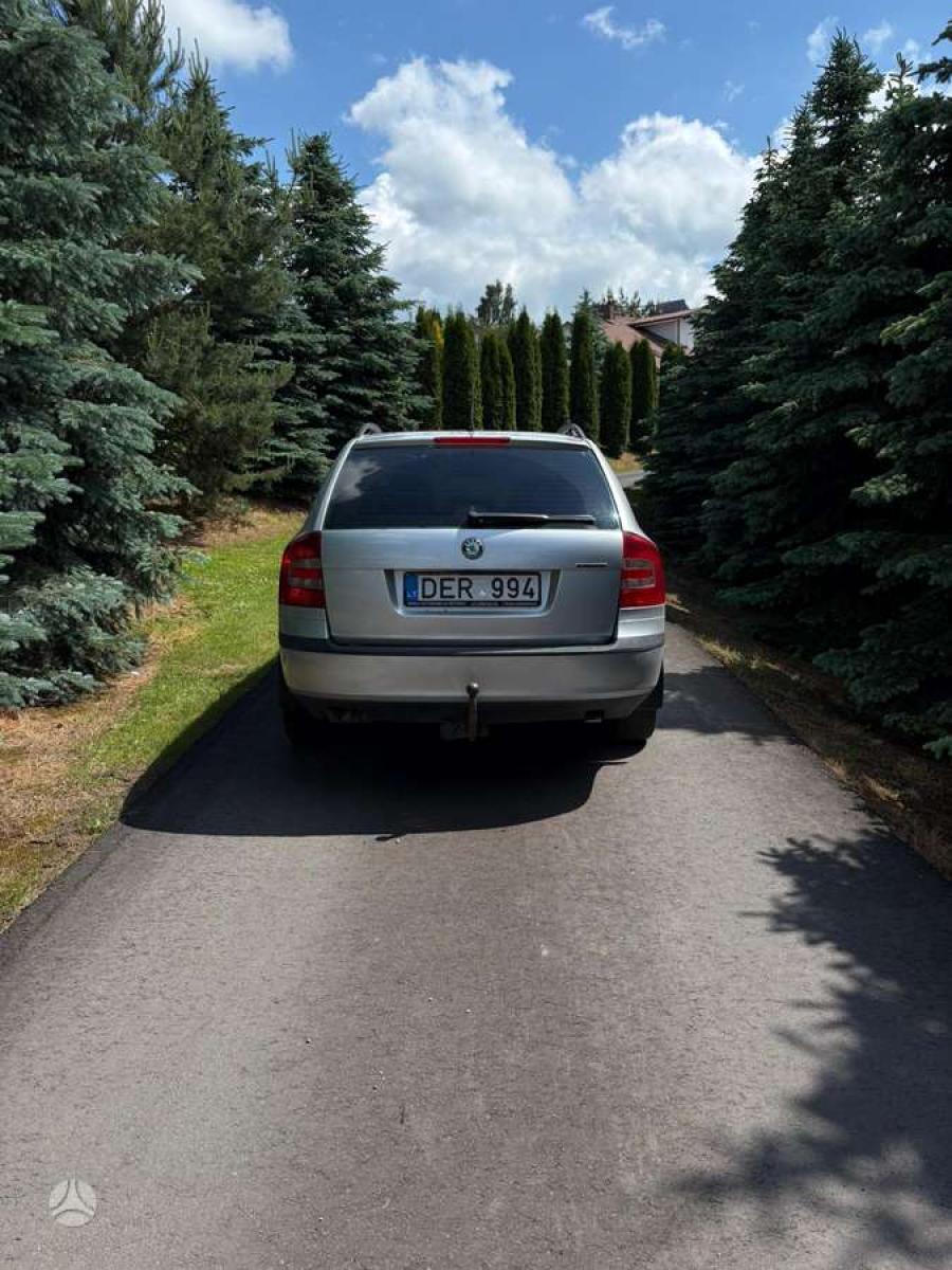 Pelēks Skoda Octavia 2007 Utena, ar dzinēja tilpumu 1.90 L un nobraukumu 285 tūkst. km par 2999 €, foto 5 vietnē AUTOMOTO.COM.LV