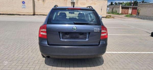 Pelēks Skoda Octavia 2007 Marijampole, ar dzinēja tilpumu 1.60 L un nobraukumu 0 tūkst. km par 2499 €, foto 5 vietnē AUTOMOTO.COM.LV