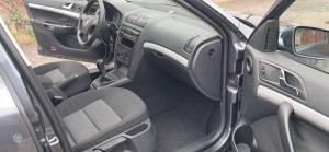 Grey Skoda Octavia 2007 in Marijampole, with an engine capacity of 1.60 L and mileage of 0 thousand km for 2499 €, photo 12 on AUTOMOTO.COM.LV
