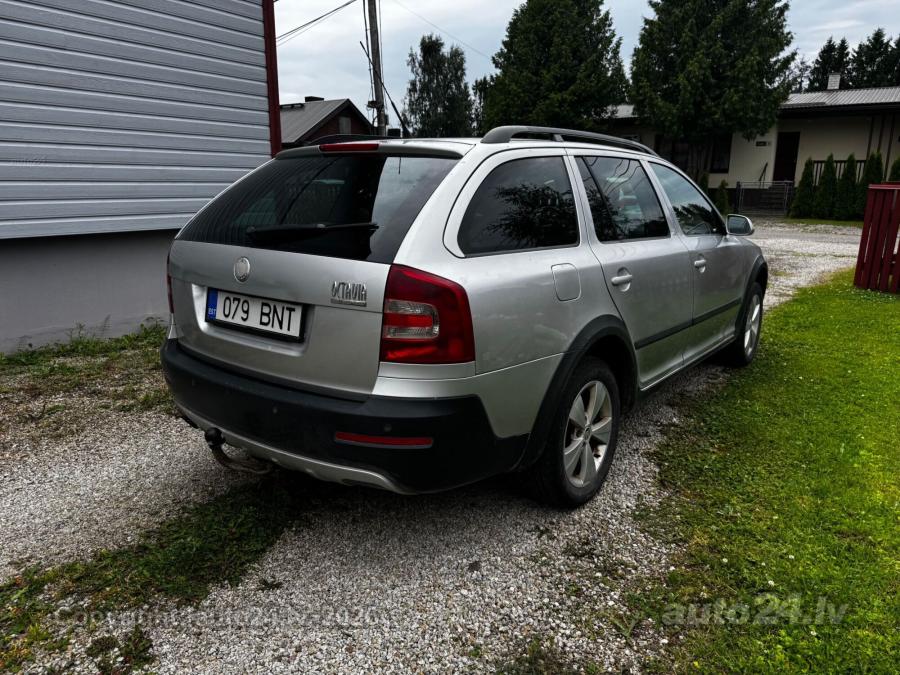 Pelēks Skoda Octavia 2007 Tallina, ar dzinēja tilpumu 2.00 L un nobraukumu 316 tūkst. km par 2499 €, foto 6 vietnē AUTOMOTO.COM.LV