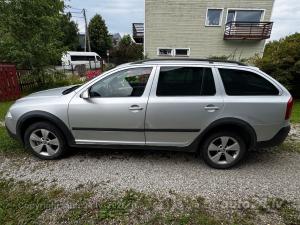 Pelēks Skoda Octavia 2007 Tallina, ar dzinēja tilpumu 2.00 L un nobraukumu 316 tūkst. km par 2499 €, foto 8 vietnē AUTOMOTO.COM.LV