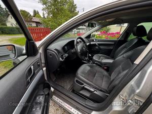 Pelēks Skoda Octavia 2007 Tallina, ar dzinēja tilpumu 2.00 L un nobraukumu 316 tūkst. km par 2499 €, foto 10 vietnē AUTOMOTO.COM.LV