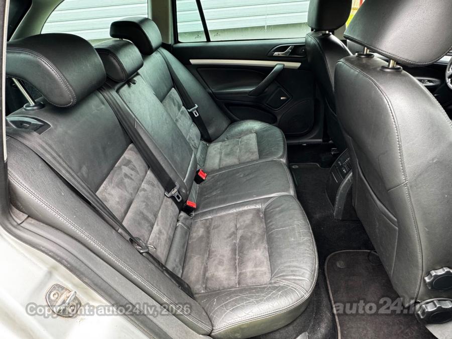 Pelēks Skoda Octavia 2007 Tallina, ar dzinēja tilpumu 2.00 L un nobraukumu 316 tūkst. km par 2499 €, foto 12 vietnē AUTOMOTO.COM.LV