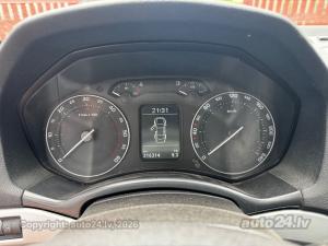 Pelēks Skoda Octavia 2007 Tallina, ar dzinēja tilpumu 2.00 L un nobraukumu 316 tūkst. km par 2499 €, foto 13 vietnē AUTOMOTO.COM.LV