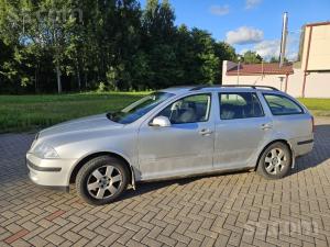 Pelēks Skoda Octavia 2007 Cēsis, ar dzinēja tilpumu 1.90 L un nobraukumu 430 tūkst. km par 750 €, foto  vietnē AUTOMOTO.COM.LV