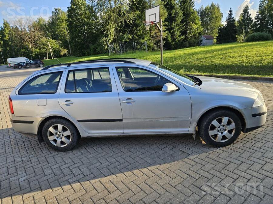 Pelēks Skoda Octavia 2007 Cēsis, ar dzinēja tilpumu 1.90 L un nobraukumu 430 tūkst. km par 750 €, foto 4 vietnē AUTOMOTO.COM.LV