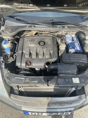 Grey Skoda Octavia 2007 in Riga, with an engine capacity of 2.00 L and mileage of 350 thousand km for 800 €, photo 15 on AUTOMOTO.COM.LV