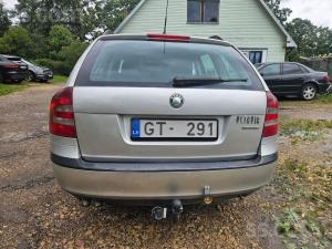 Grey Skoda Octavia 2007 in Riga, with an engine capacity of 2.00 L and mileage of 337 thousand km for 1680 €, photo 6 on AUTOMOTO.COM.LV