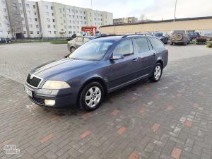 Grey Skoda Octavia 2008 in Telschi, with an engine capacity of 1.90 L and mileage of 330 thousand km for 1650 €, photo  on AUTOMOTO.COM.LV