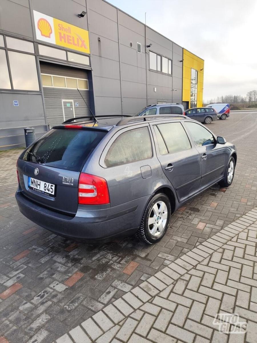 Grey Skoda Octavia 2008 in Telschi, with an engine capacity of 1.90 L and mileage of 330 thousand km for 1650 €, photo 3 on AUTOMOTO.COM.LV