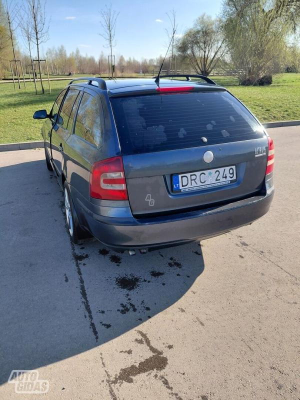 Grey Skoda Octavia 2008 in Panevezys, with an engine capacity of 1.90 L and mileage of 336 thousand km for 1150 €, photo 2 on AUTOMOTO.COM.LV