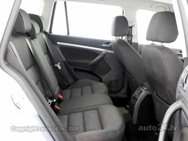 Pelēks Skoda Octavia 2008 Tallina, ar dzinēja tilpumu 1.90 L un nobraukumu 288 tūkst. km par 999 €, foto 7 vietnē AUTOMOTO.COM.LV