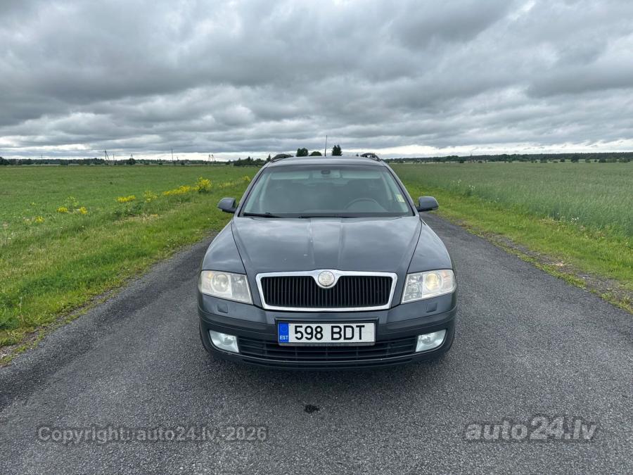 Pelēks Skoda Octavia 2008 Tallina, ar dzinēja tilpumu 2.00 L un nobraukumu 350 tūkst. km par 1699 €, foto 14 vietnē AUTOMOTO.COM.LV