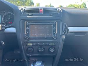 Pelēks Skoda Octavia 2008 Tallina, ar dzinēja tilpumu 2.00 L un nobraukumu 350 tūkst. km par 1699 €, foto 16 vietnē AUTOMOTO.COM.LV