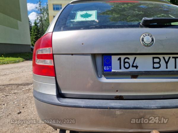 Pelēks Skoda Octavia 2008 Elva, ar dzinēja tilpumu 1.90 L un nobraukumu 337 tūkst. km par 1200 €, foto 7 vietnē AUTOMOTO.COM.LV