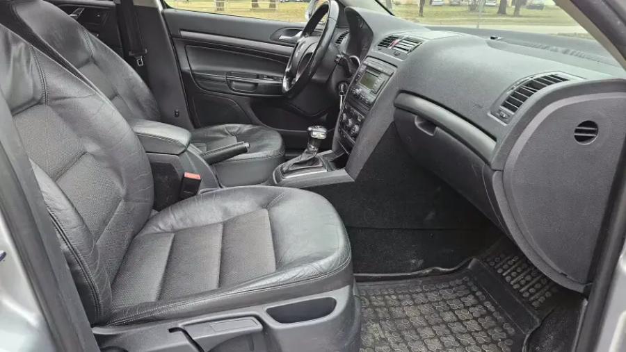 Pelēks Skoda Octavia 2008 Rīga, ar dzinēja tilpumu 2.00 L un nobraukumu 272 tūkst. km par 1950 €, foto 14 vietnē AUTOMOTO.COM.LV