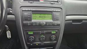 Pelēks Skoda Octavia 2008 Rīga, ar dzinēja tilpumu 2.00 L un nobraukumu 272 tūkst. km par 1950 €, foto 16 vietnē AUTOMOTO.COM.LV
