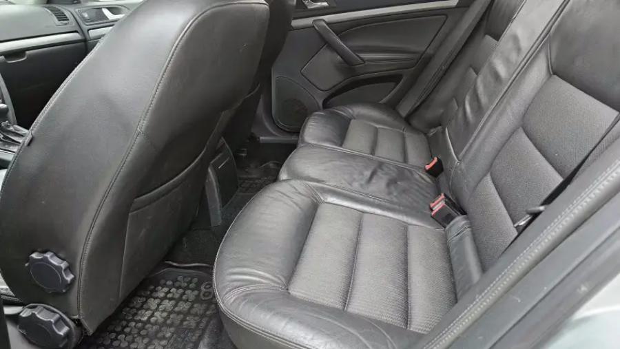 Pelēks Skoda Octavia 2008 Rīga, ar dzinēja tilpumu 2.00 L un nobraukumu 272 tūkst. km par 1950 €, foto 18 vietnē AUTOMOTO.COM.LV