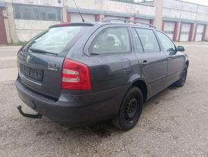 Pelēks Skoda Octavia 2008 Rokiškis, ar dzinēja tilpumu 1.90 L un nobraukumu 175 tūkst. km par 2700 €, foto 6 vietnē AUTOMOTO.COM.LV