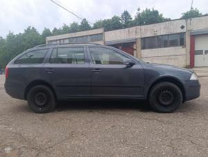 Pelēks Skoda Octavia 2008 Rokiškis, ar dzinēja tilpumu 1.90 L un nobraukumu 175 tūkst. km par 2700 €, foto 7 vietnē AUTOMOTO.COM.LV