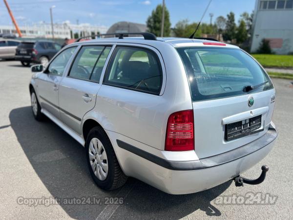 Grey Skoda Octavia 2008 in Tartu, with an engine capacity of 0.00 L and mileage of 330 thousand km for 2500 €, photo 7 on AUTOMOTO.COM.LV