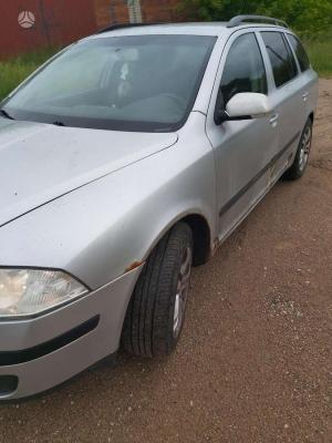Pelēks Skoda Octavia 2008 Utena, ar dzinēja tilpumu 1.90 L un nobraukumu 333 tūkst. km par 1100 €, foto 7 vietnē AUTOMOTO.COM.LV