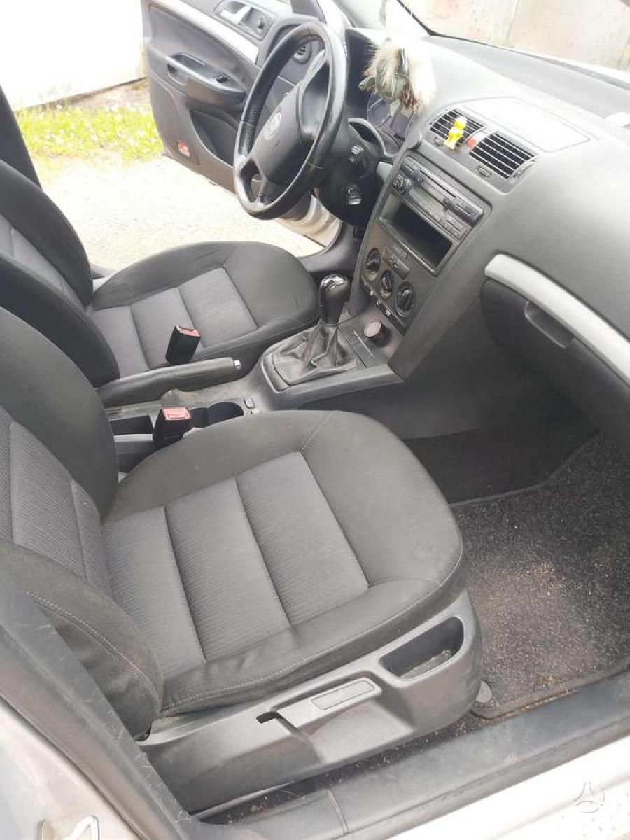 Pelēks Skoda Octavia 2008 Utena, ar dzinēja tilpumu 1.90 L un nobraukumu 333 tūkst. km par 1100 €, foto 13 vietnē AUTOMOTO.COM.LV