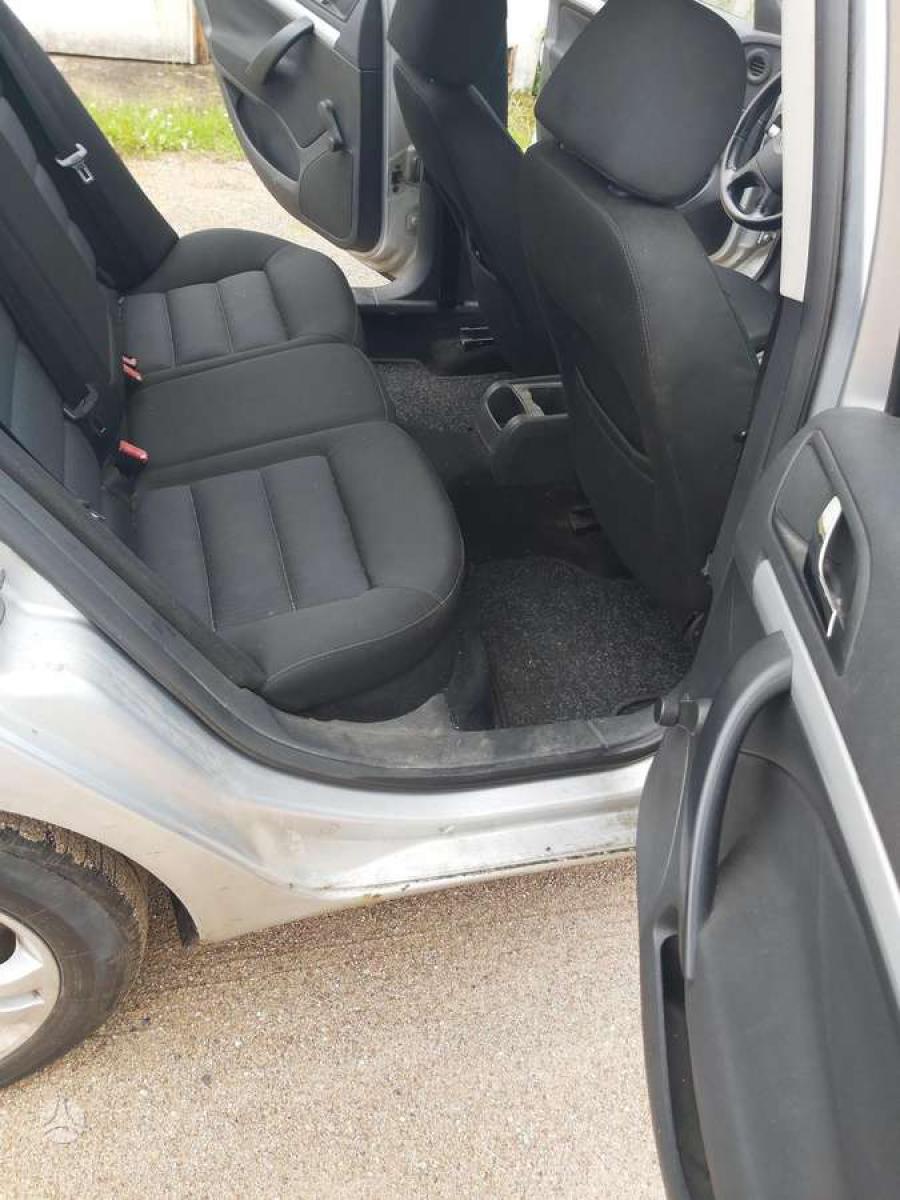 Pelēks Skoda Octavia 2008 Utena, ar dzinēja tilpumu 1.90 L un nobraukumu 333 tūkst. km par 1100 €, foto 14 vietnē AUTOMOTO.COM.LV