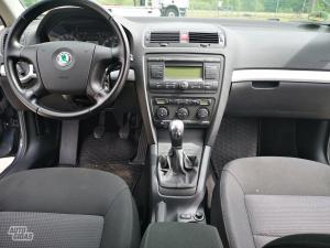 Pelēks Skoda Octavia 2008 Radviliškis, ar dzinēja tilpumu 2.00 L un nobraukumu 269 tūkst. km par 2750 €, foto 8 vietnē AUTOMOTO.COM.LV