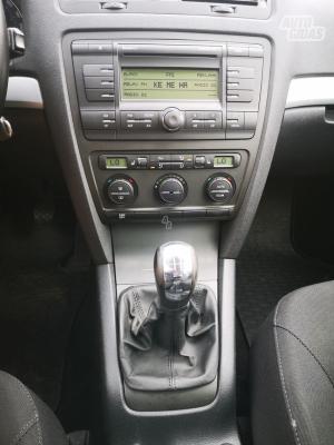 Pelēks Skoda Octavia 2008 Radviliškis, ar dzinēja tilpumu 2.00 L un nobraukumu 269 tūkst. km par 2750 €, foto 9 vietnē AUTOMOTO.COM.LV