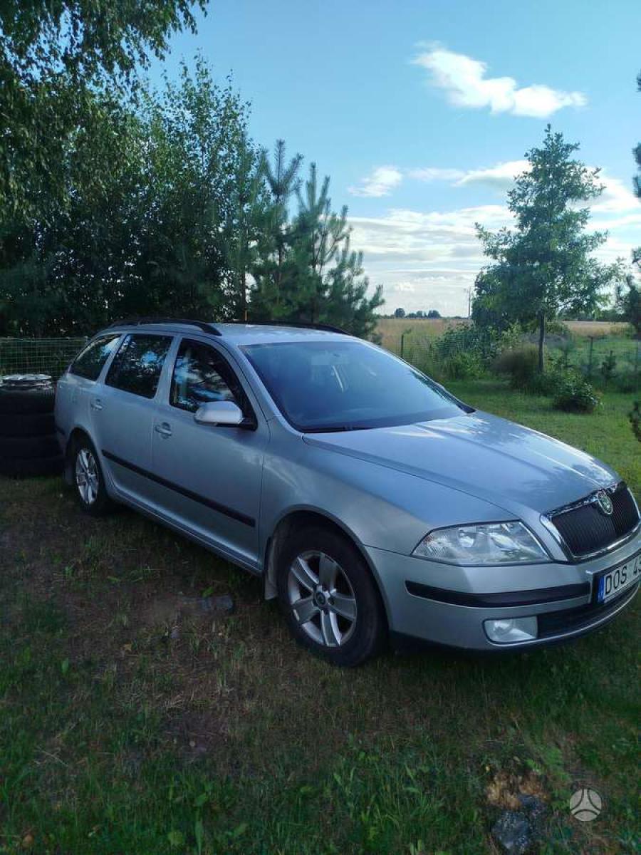 Grey Skoda Octavia 2008 in Kaunas, with an engine capacity of 1.90 L and mileage of 220 thousand km for 2700 €, photo 7 on AUTOMOTO.COM.LV