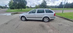 Grey Skoda Octavia 2008 in Klaipeda, with an engine capacity of 2.00 L and mileage of 321 thousand km for 1200 €, photo 4 on AUTOMOTO.COM.LV