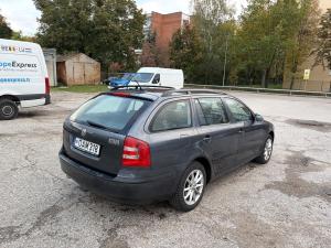 Pelēks Skoda Octavia 2008 Kauņa, ar dzinēja tilpumu 2.00 L un nobraukumu 277 tūkst. km par 1999 €, foto 4 vietnē AUTOMOTO.COM.LV