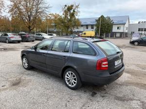 Pelēks Skoda Octavia 2008 Kauņa, ar dzinēja tilpumu 2.00 L un nobraukumu 277 tūkst. km par 1999 €, foto 6 vietnē AUTOMOTO.COM.LV