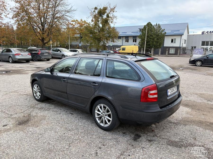 Pelēks Skoda Octavia 2008 Kauņa, ar dzinēja tilpumu 2.00 L un nobraukumu 277 tūkst. km par 1999 €, foto 6 vietnē AUTOMOTO.COM.LV