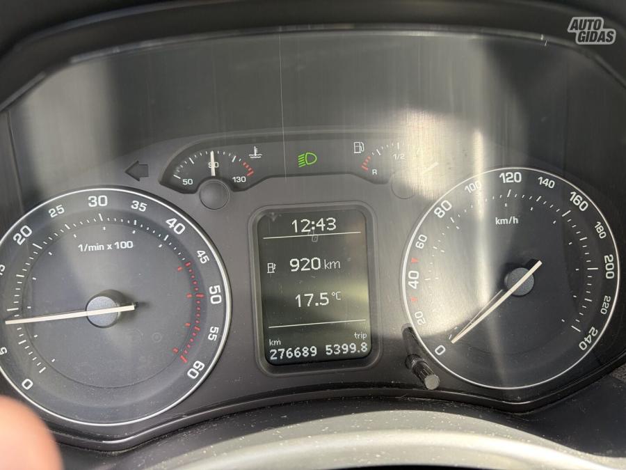 Pelēks Skoda Octavia 2008 Kauņa, ar dzinēja tilpumu 2.00 L un nobraukumu 277 tūkst. km par 1999 €, foto 11 vietnē AUTOMOTO.COM.LV
