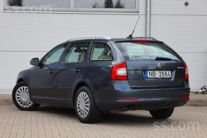 Grey Skoda Octavia 2009 in Riga, with an engine capacity of 1.80 L and mileage of 0 thousand km for 9500 €, photo 4 on AUTOMOTO.COM.LV