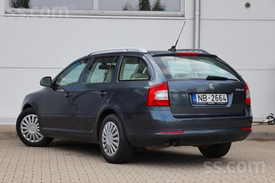 Grey Skoda Octavia 2009 in Riga, with an engine capacity of 1.80 L and mileage of 0 thousand km for 9500 €, photo 4 on AUTOMOTO.COM.LV