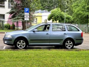 Grey Skoda Octavia 2009 in Riga, with an engine capacity of 1.60 L and mileage of 0 thousand km for 1650 €, photo 5 on AUTOMOTO.COM.LV