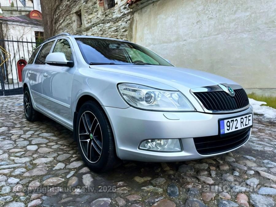 Grey Skoda Octavia 2009 in Tallinn, with an engine capacity of 1.90 L and mileage of 255 thousand km for 3999 €, photo 2 on AUTOMOTO.COM.LV