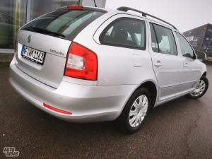 Pelēks Skoda Octavia 2009 Klaipėda, ar dzinēja tilpumu 1.90 L un nobraukumu 217 tūkst. km par 3690 €, foto 6 vietnē AUTOMOTO.COM.LV