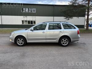 Grey Skoda Octavia 2009 in Ogre, with an engine capacity of 1.40 L and mileage of 229 thousand km for 4200 €, photo 3 on AUTOMOTO.COM.LV