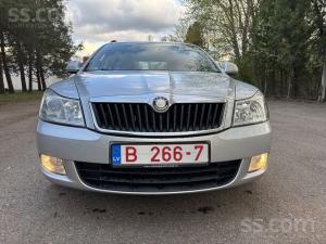 Grey Skoda Octavia 2009 in Ogre, with an engine capacity of 1.40 L and mileage of 229 thousand km for 4200 €, photo 5 on AUTOMOTO.COM.LV