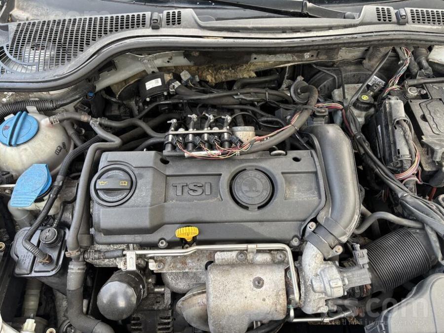 Grey Skoda Octavia 2009 in Ogre, with an engine capacity of 1.40 L and mileage of 229 thousand km for 4200 €, photo 14 on AUTOMOTO.COM.LV